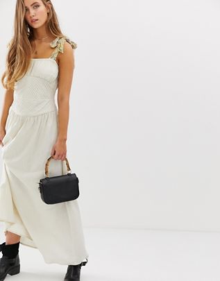 Styling a hippy maxi dress | When I Grow Up